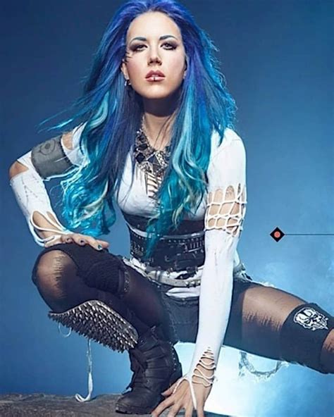 Alissa White Gluz – Picture 1434 – Ankh Tv