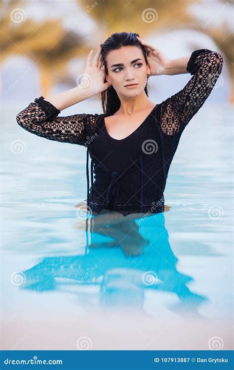 Portrait Brunette Woman Relax Luxury Pool Infinity Sea Relax And Swim