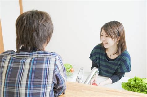 「ほんといつも助かる～」男性に一番モテちゃう“家庭的な女性”とは｜eltha エルザ
