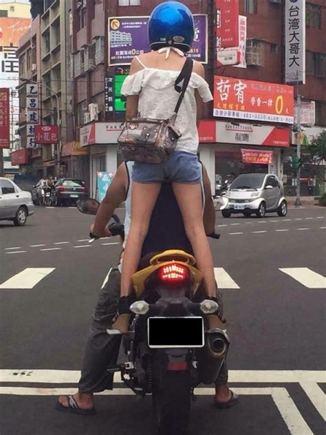 美腿熱褲妹直站機車 網友不解：練炸寒單？ 生活 自由時報電子報
