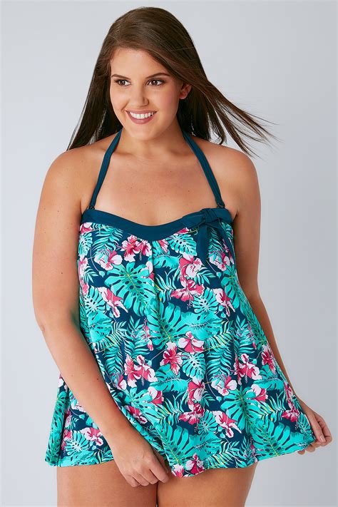 Finding The Perfect Swimsuits For Women Over 40