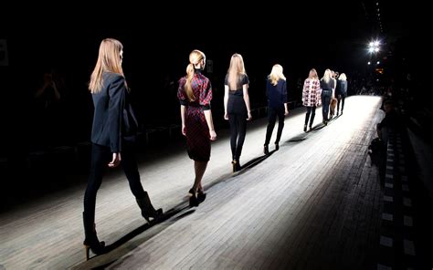 Nineteen Fifties Fashion Trends Thatll Never Stop Dominating Our