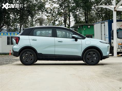 【2023款吉利几何e萤火虫 401km 霹雳虎 5座 整体外观 15 303张图片】 汽车图片大全 爱卡汽车