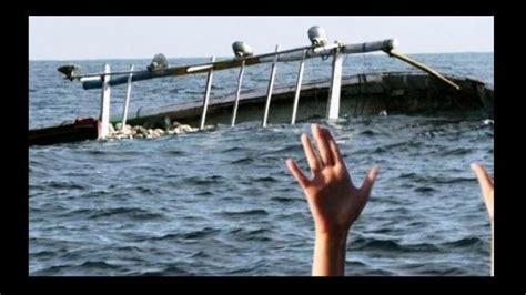 Diterjang Gelombang Kapal Berisi 12 Wisatawan Tenggelam Di Labuan Bajo