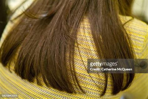 Basic Hair Cutting Photos and Premium High Res Pictures - Getty Images