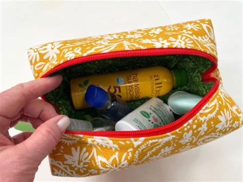 Image result for Boxed Zipper Pouch Pattern