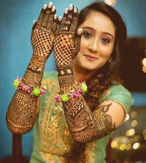 Image result for Broad Mehandi Designs