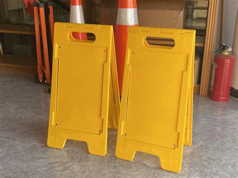 Image result for Simple Sign Frames