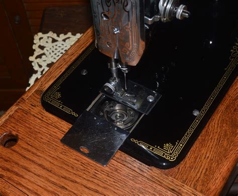Image result for Singer 101 Sewing Machine