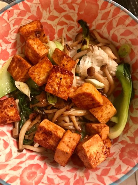 Le Bois dormant — Spicy tofu, mushrooms & pak choi with rice.