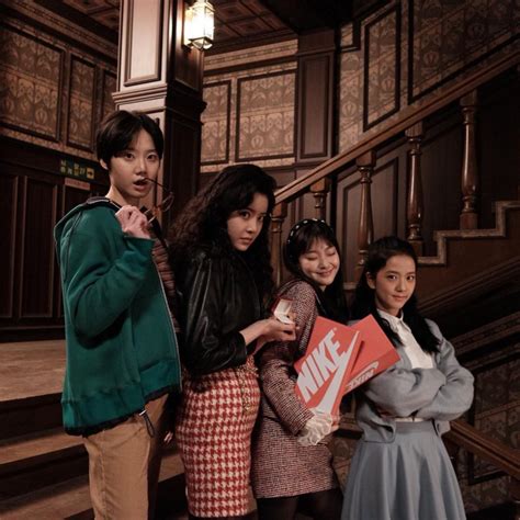 Snowdrop: BTS Photos of BLACKPINK's Jisoo and Jung Hae-In On Sets ...