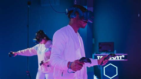 Image result for Difference Between Virtual Reality and Simulation in Real Life