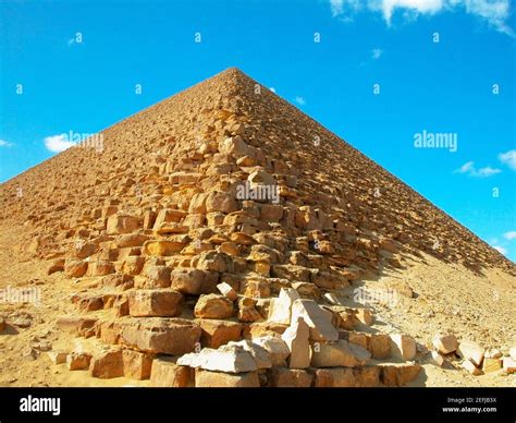 Close-up of a pyramid, Giza Pyramids, Giza, Cairo, Egypt Stock Photo ...