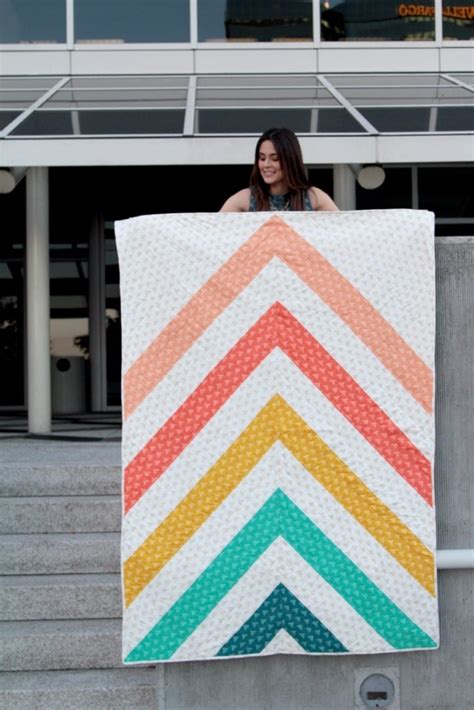 Image result for 3 Color Modern Quilt Patterns