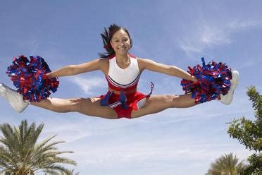 Cheer Poses - www.cheerleading.com
