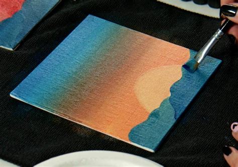 Image result for Complementary Color Demonstration