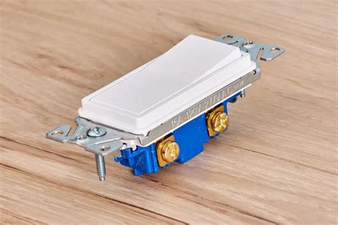 Different Types of Light Switch – A Comprehensive Guide – YOURLITE