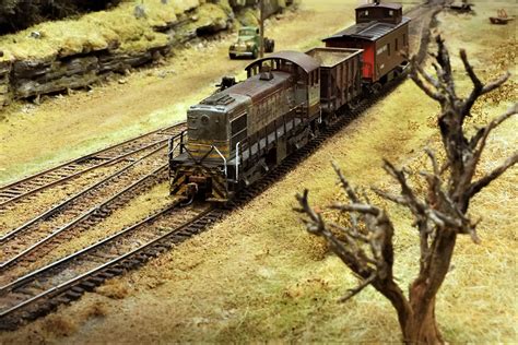 Image result for HO Scale Free MO Module