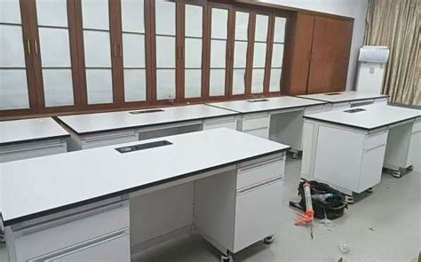 Image result for Raspberry Pi Portable Bench Lab