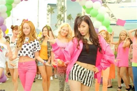 Image result for Girls' Generation Dancing