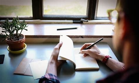 6 ideas from creative thinkers to shake up your work routine