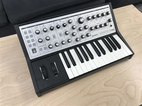 Image result for Synthesizer Keyboard Types