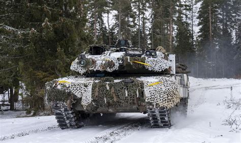 Image result for Leopard 2 Tank Engine