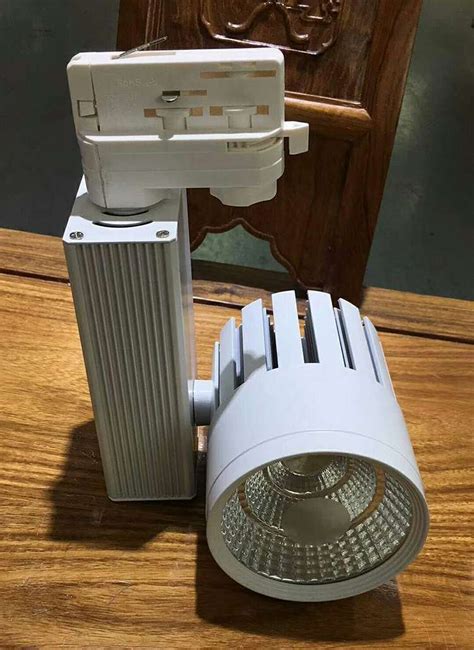 LED Track Light 30W Series - ECORUN LED LIGHTING