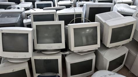 Image result for Outdated System Computer