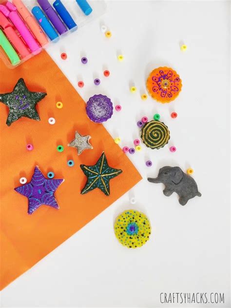 DIY Salt Dough Ornaments to Make with Kids - Craftsy Hacks