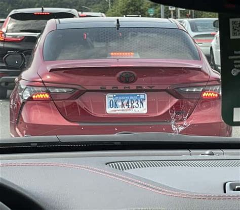 23 Crazy Slogans Spotted on License Plates | KLYKER.COM