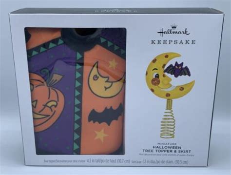 Hallmark Keepsake Mini Halloween Tree Topper and Tree Skirt Set - Tree ...