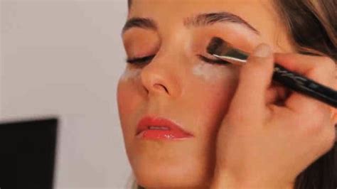 Image result for Applying Eye ShadowTutorials