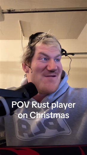 Oh tis the holiday spirit #rust #rusttok #rustconsole #rustgameplay #rustclips