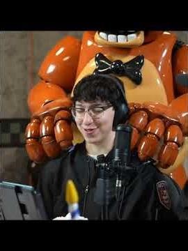 TOY ANIMATRONICS CORE #fnaf #memes #funny @socksreact