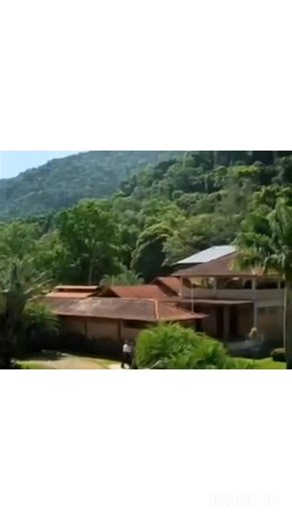 Com amor, Larissa on Instagram: "🎬 Cena: Raul diz a Pedro que Franco Albuquerque vai até a festa do colegio 🧶 Novela: Rebelde 📖 Capítulo: 1 📕 temporada: 1 🔳 Formato: Novela, Telenovela, Telenovela Brasileira 🌹 Gênero: Musical, Drama Adolescente, Comedia, Romance ©️ Criação: @mboury1 ©️ Criadora original: @bycrismorena 📺 Emissora: @sigarecord @recordtvrsoficial @recordoficial 🎭 Atores: @micael cotrimlucas @szafiroficial #rebelde #rebeldebrasil #rebeldes #rbr #record"