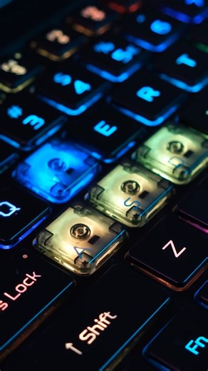 Built for those who demand the best, the Helios 18 AI combines an NVIDIA RTX 5090 GPU, a new-generation Intel processor, a dual-mode display, and up to 192GB of RAM for exceptional performance. | Predator Gaming