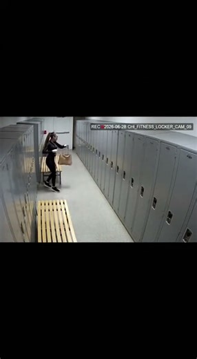 GYM THIEF GETS NEON GREEN KARMA! 💚🏃‍♀️ EXPLODING BAG PRANK