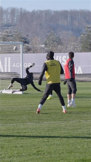 Top corner! 🕸️😮‍💨