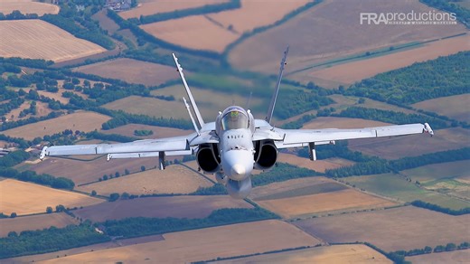 Watch massive military aircraft depart the world’s biggest airshow