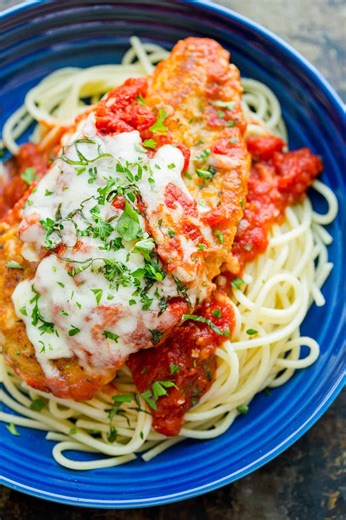 Comment "SAVE" This Chicken Parmesan recipe is the chicken dinner I can count on to make my family happy. RECIPE: https://natashaskitchen.com/chicken-parmesan-recipe/ | NatashasKitchen.com
