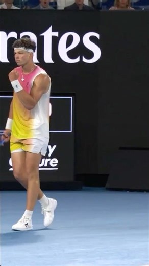 SPECTACULAR from Shelton! 😍