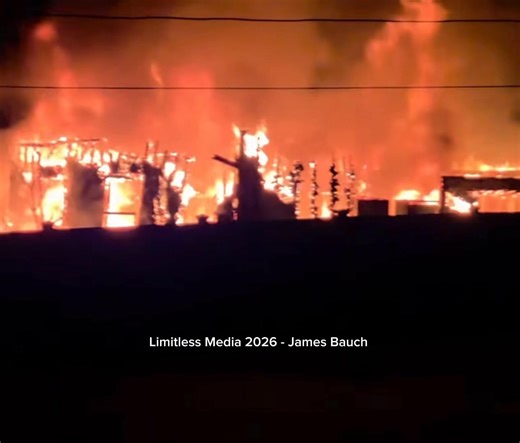 14 Fire Departments Respond to Large Cottage Grove MN Structure Fire Read More: https://www.limitless-news.com/local/cottagegrovefirejan16 COTTAGE GROVE, MN: Submitted video of the structure fire in the area of 77th/Lawton Ave, sounds like multiple departments on the scene. | Limitless Media