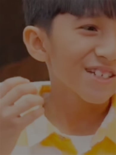 Kirsh and Shan Sir Singing Together