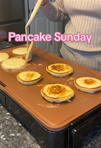 Delicious Pancake Sunday Recipe for Family Mornings