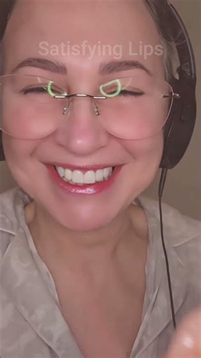 ASMR Satisfying Eating Giant Peelable Peach Gone Wrong 😅 🍑 #gummy #asmr #satisfyinglips