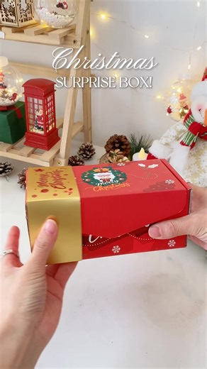 A fun pop-open box that sends mini cubes flying for a playful gift reveal. 🔍 Find it at https://temu.to/m/gvtmx568l5s or with this code ffu5884. #temu #christmasgifts | Temu