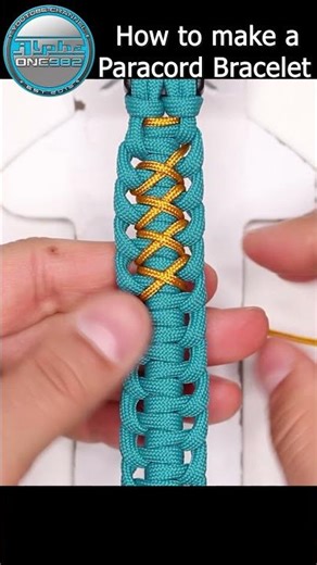 How to Make a Paracord Bracelet Genoese Bar Knot Tutorial + Bonus Stitching