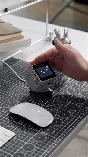 This is StackChan. An open‑source, co‑created AI desktop robot for makers. Built to explore, hack, and bring ideas to life. Get it on Kickstarter: https://bit.ly/3Zakl9U #M5Stack #StackChan #AI #OpenSource #Maker #Robotics | M5Stack