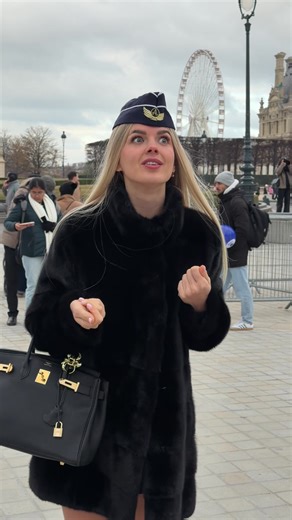 Experience the Sky with Aria: Flight Attendant Insights